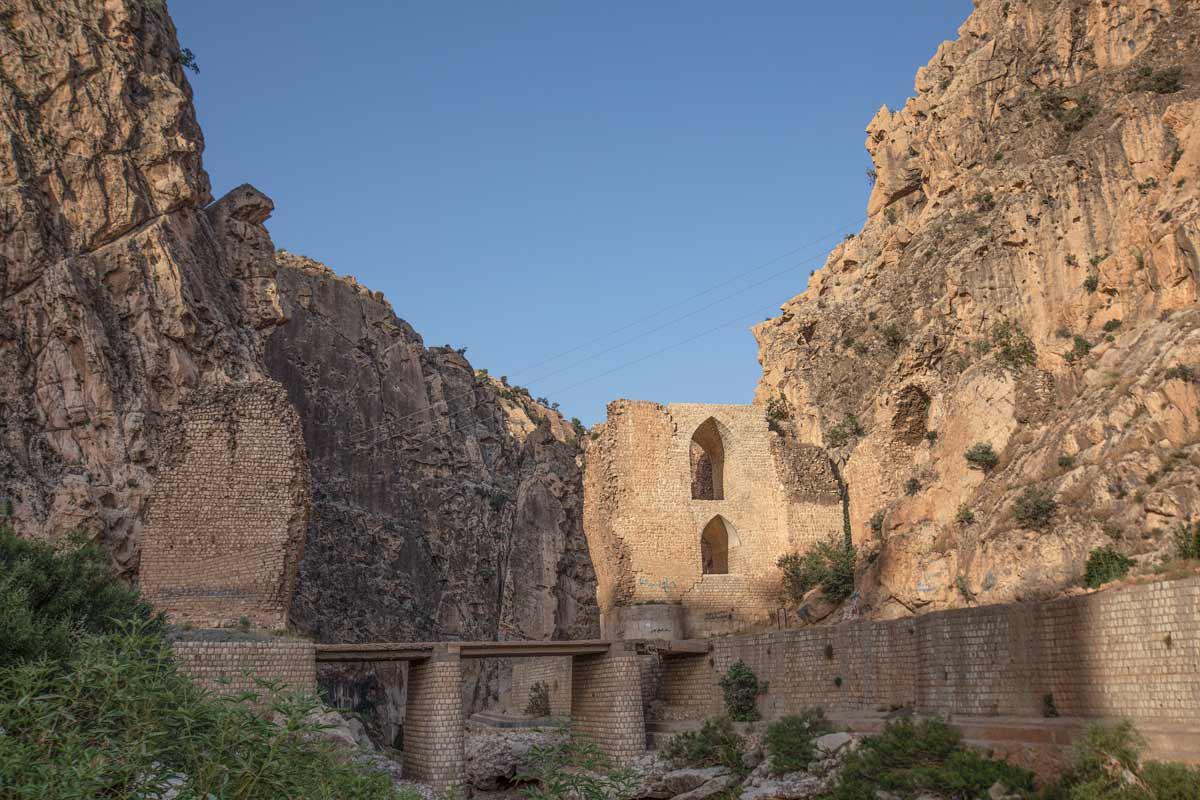 پل تاریخی کلهر محکم می‌شود - ایرانگردی و جهانگردی سفرهای پیشاهنگ آناهیتا